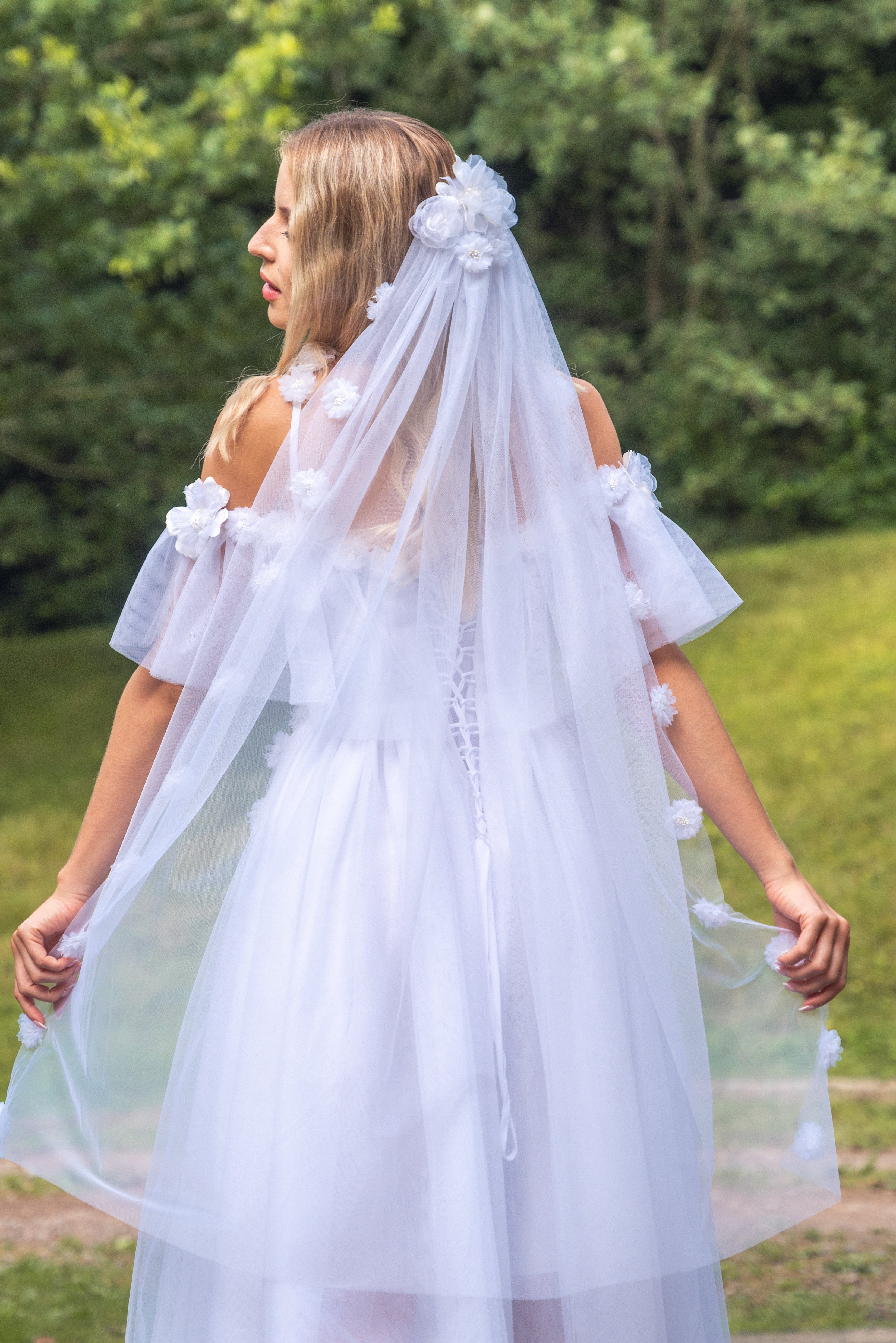 Flora Whisper Veil - Fingertip – Fairy Tong