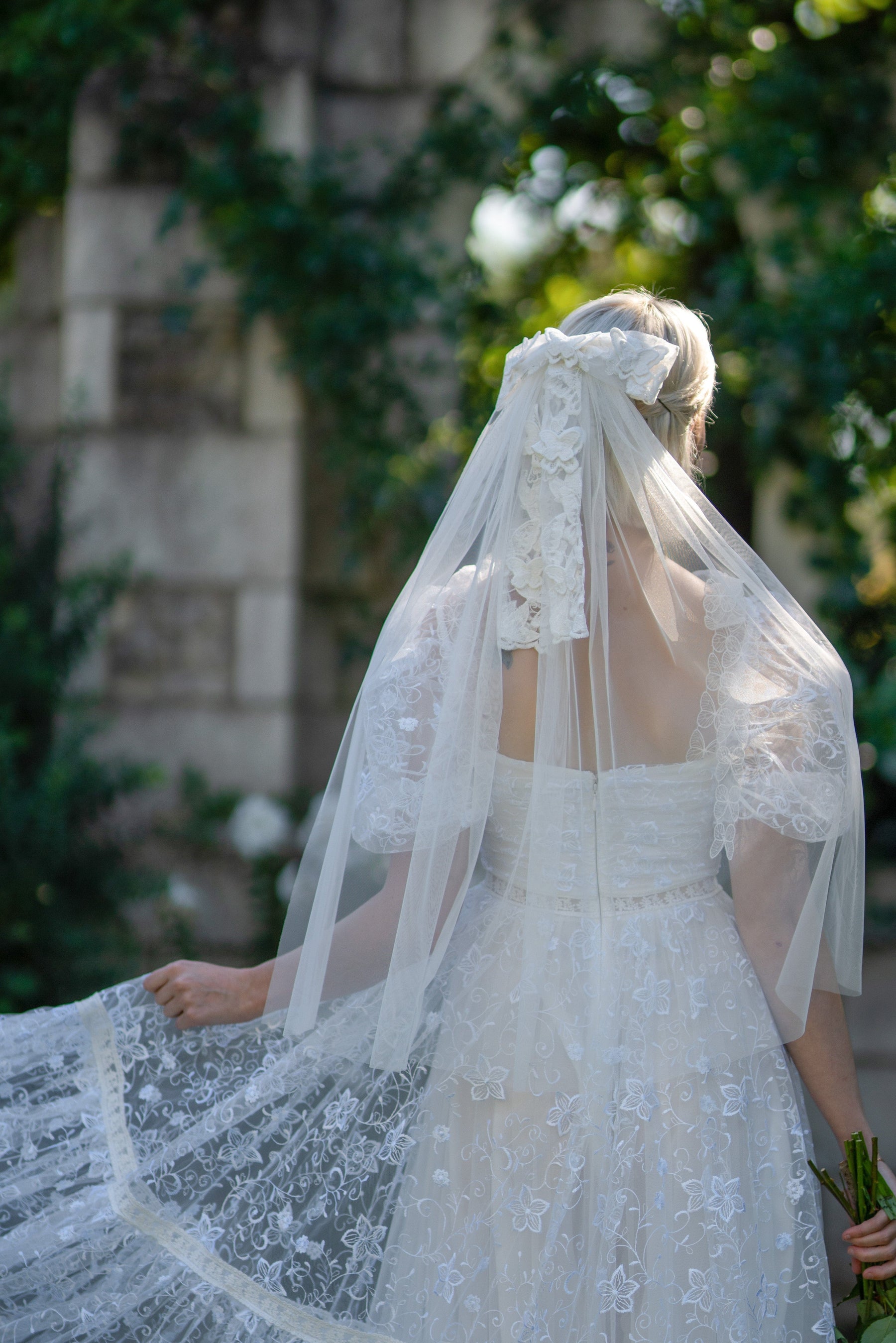 Pure Magic Gown – Fairy Tong