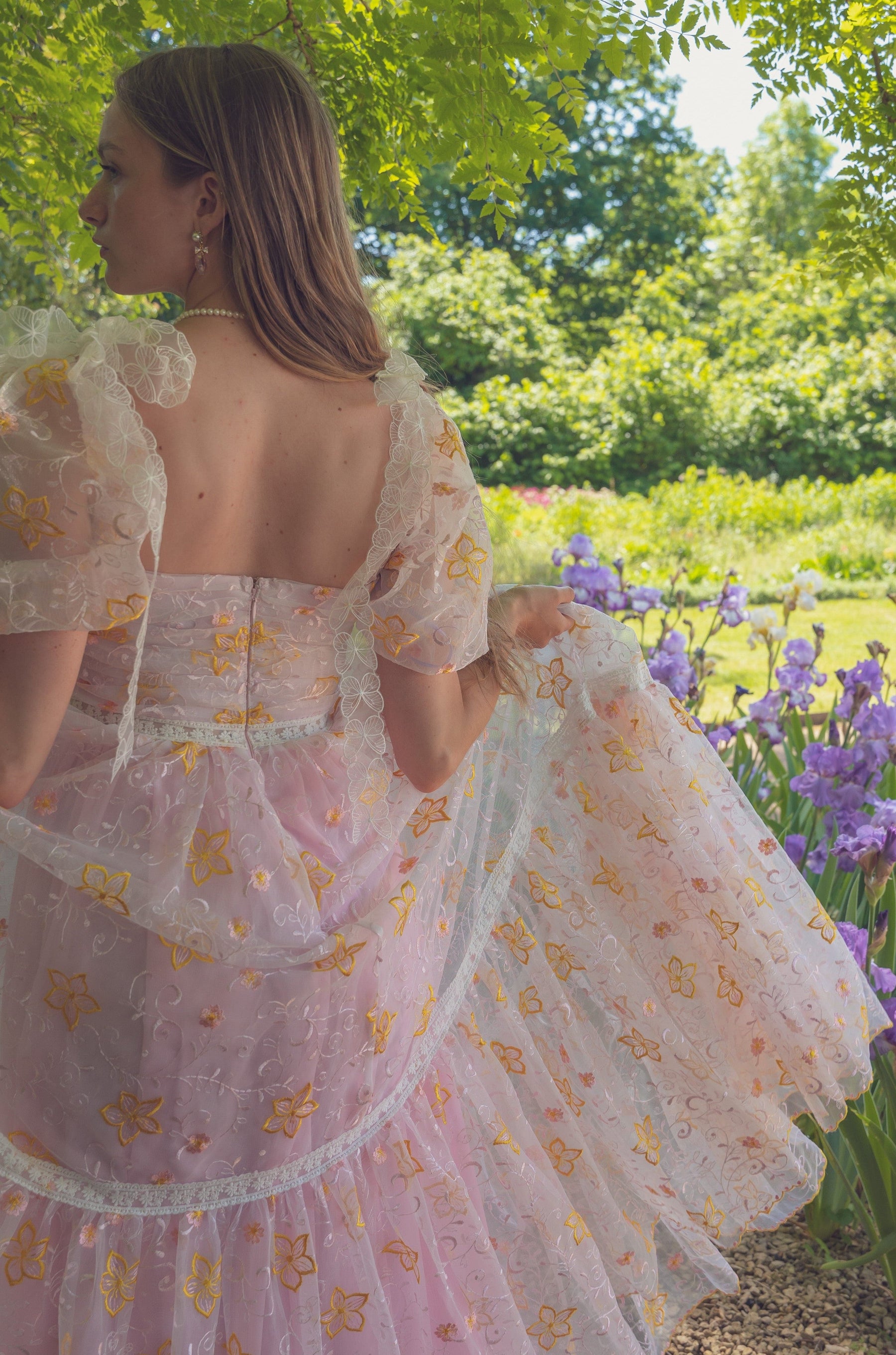 Pink Magic Gown – Fairy Tong